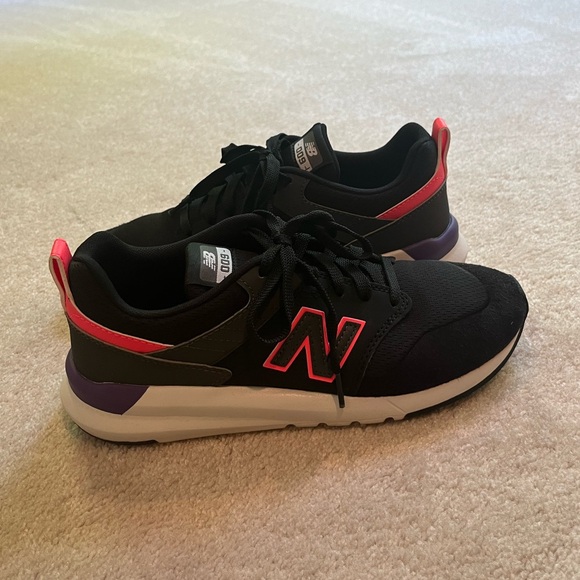 New Balance | Shoes | New Balance 09 Black Red | Poshmark